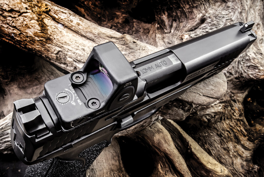 Smith & Wesson M&P 10mm | On Target Magazine